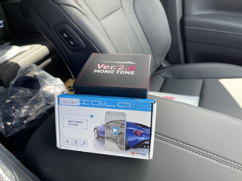 40アルファードにAuthor Alarm IGLA2+、ロック音を取付ました。 | VIBESヴァイブス